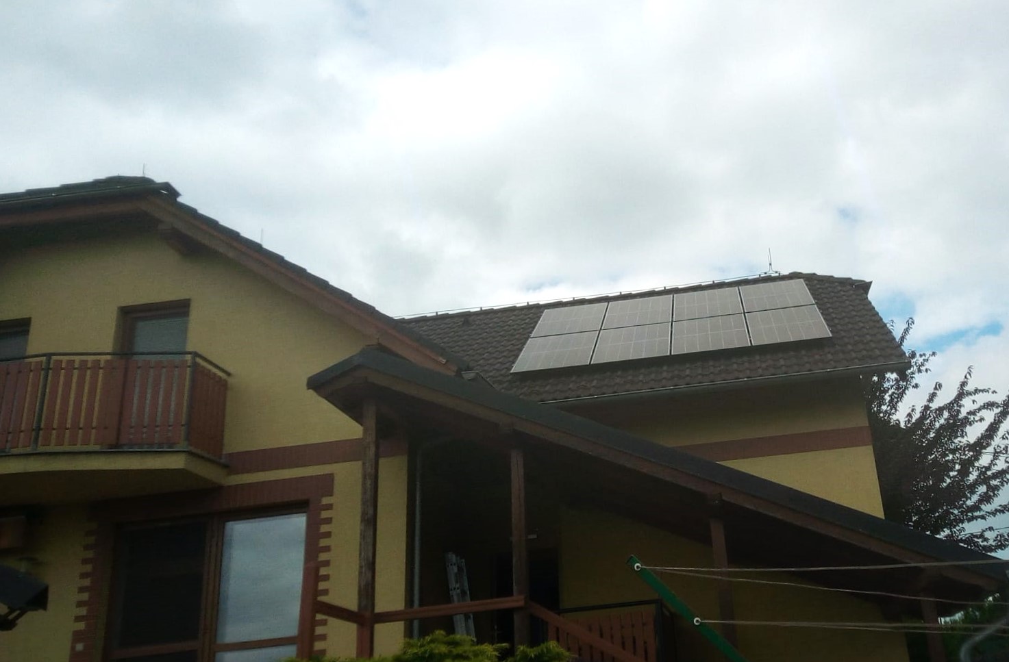 Fotovoltaická elektrárna na míru instalovaná v Rohově | FVE Arpeg Fotovoltaická elektrárna na míru instalovaná v Rohově | FVE Arpeg